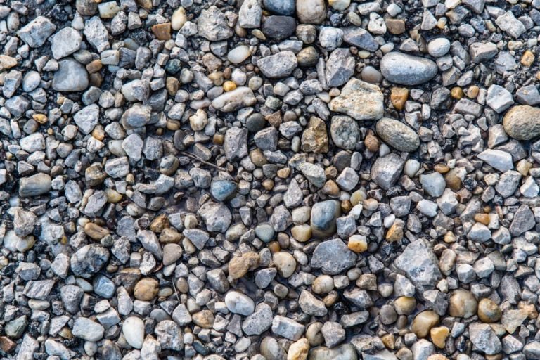 What Types Of Driveway Gravel Are Best? - Yards Improved